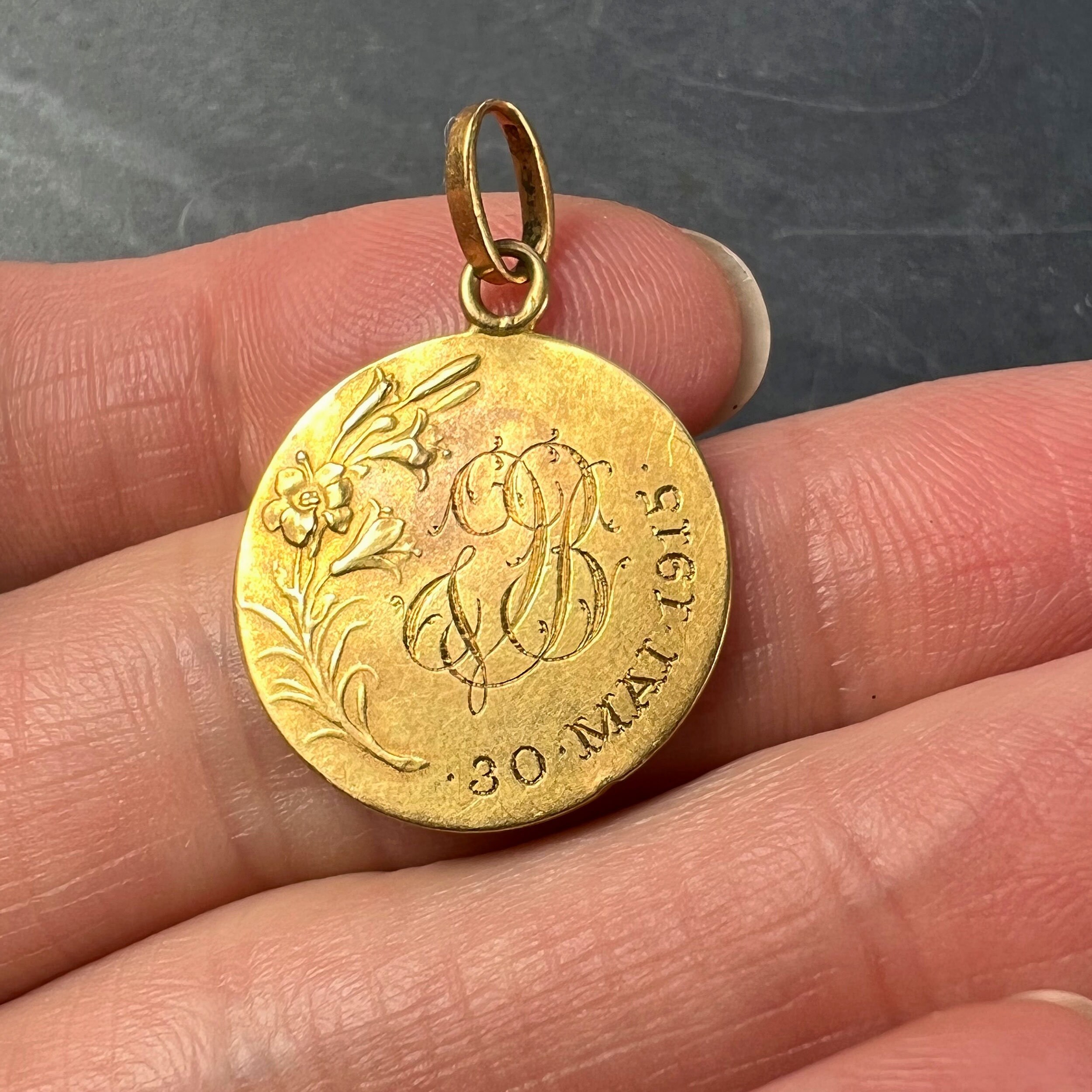 French Dropsy 18K Yellow Gold Virgin Mary Charm Pendant - Etsy