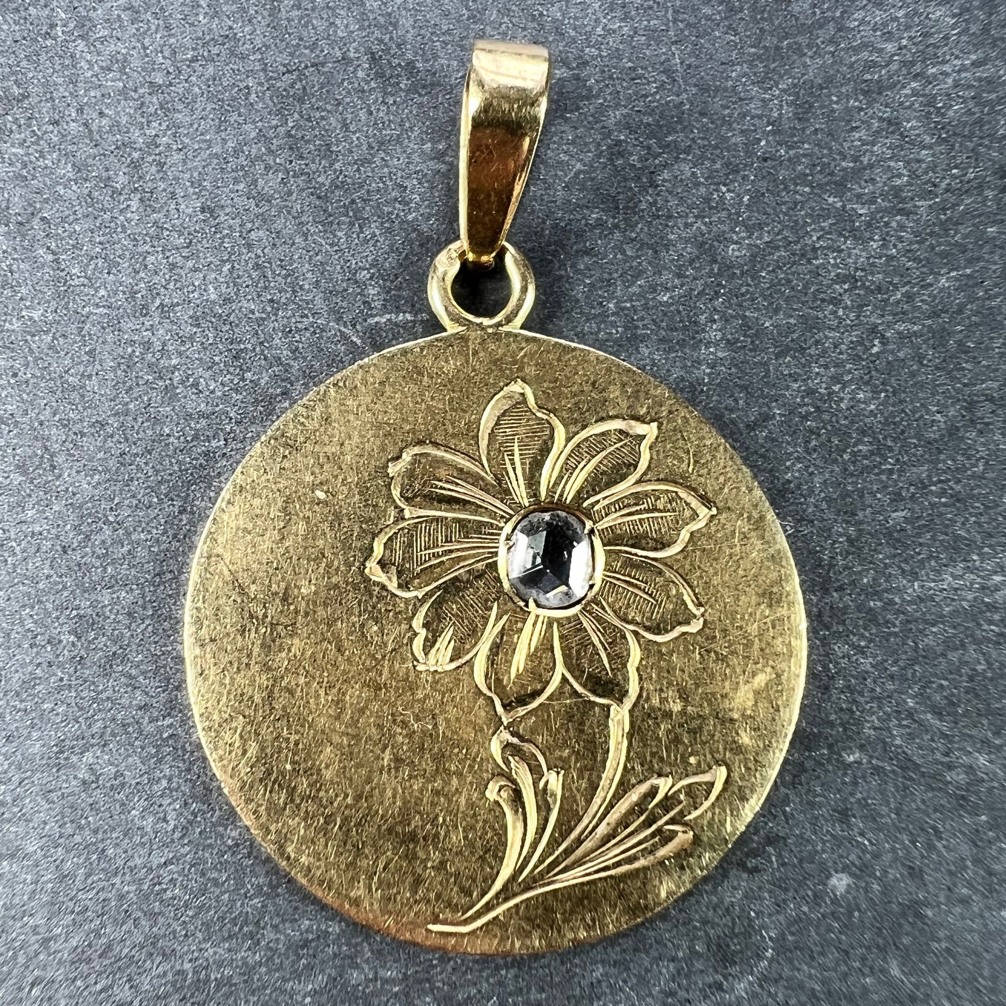 French Daisy Margherite Flower 18 Karat Yellow Gold Diamond Charm ...