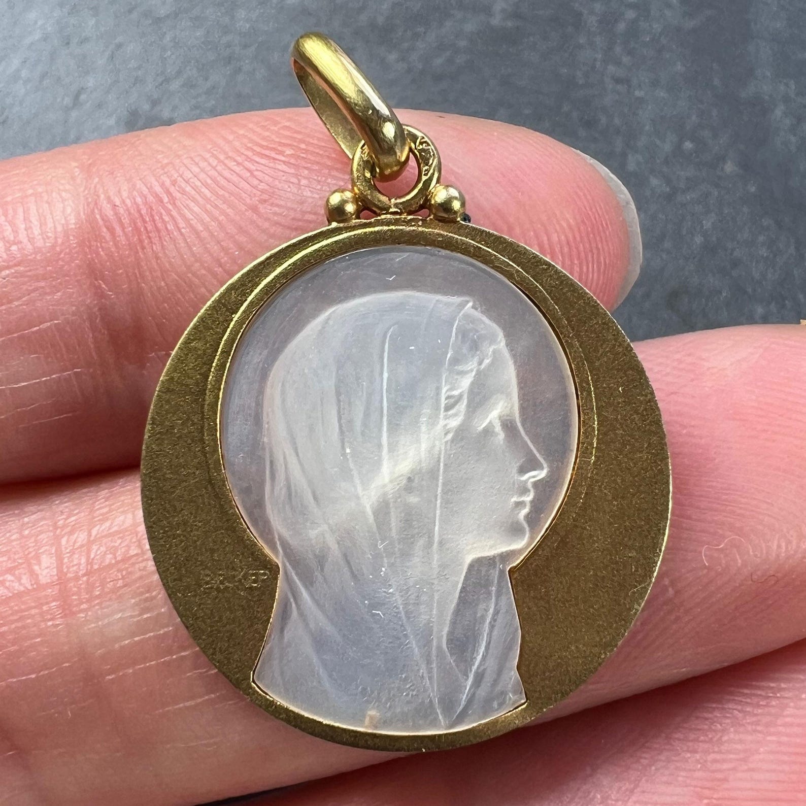 French Becker Virgin Mary Mother of Pearl 18K Yellow Gold Charm Pendant ...