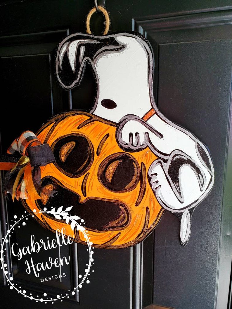Snoopy Snoopy Door Hanger Peanuts Halloween Door Hanger | Etsy Snoopy Snoopy Door Hanger Peanuts Halloween Door Hanger | Etsy