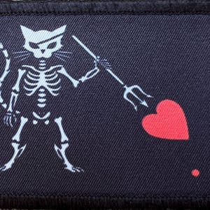 Blackbeard's Cat Pirate Flag Morale Patch Hook and Loop Patch Made in the USA Blackbeard Pirate ...