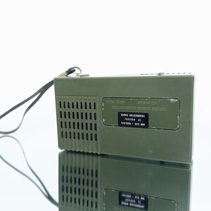 Lee Sonic Military Style AM Transistor Radio - Etsy