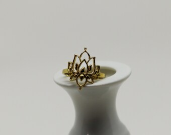 Lotus Ring | Etsy
