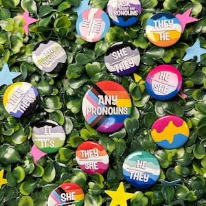 Customizable Pride Flag and Pronoun Pin Back Button - Etsy