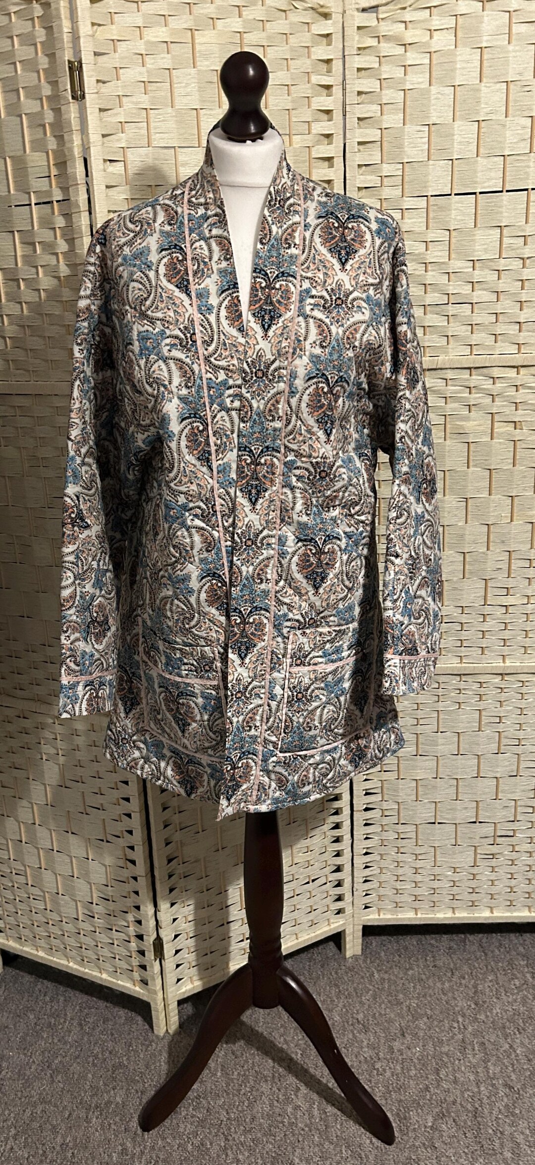 Laura Ashley Quilted Jacket/kimono Size M - Etsy