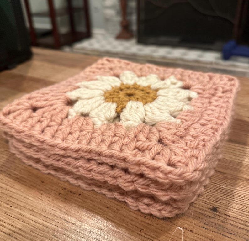 Daisy Granny Square Sets for Blankets, Sweaters, or Other Personal ...