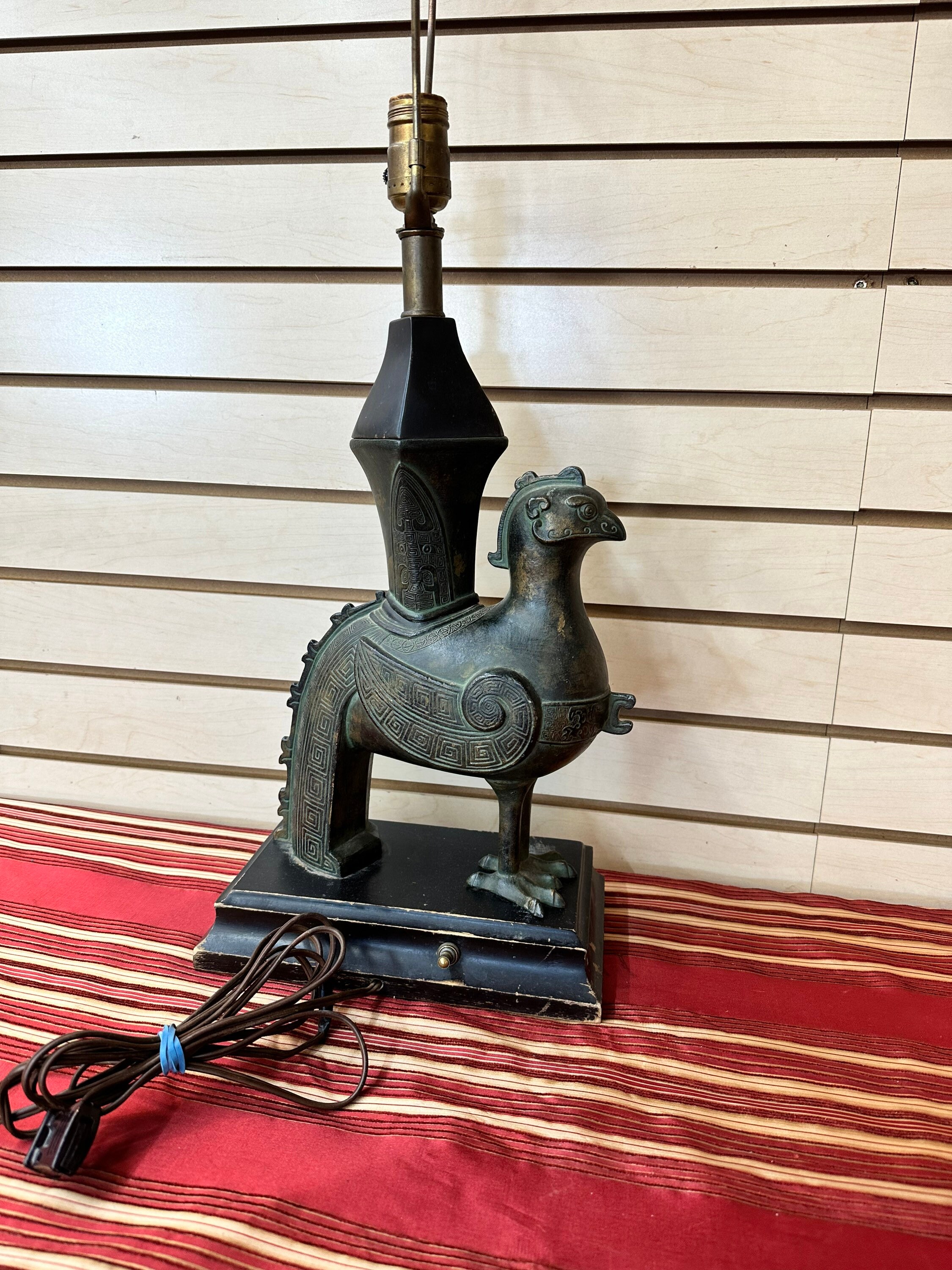 Vintage MCM Brutalist Bronze Armored Chicken Table Lamp Home Decor - Etsy