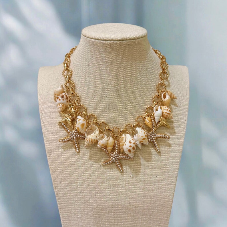 La~la || Gold, Pearl, & Natural Shell Necklace - Chunky Chain Necklace ...