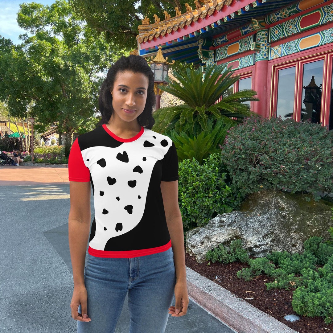 Black and White Dalmatian Woman’s T-shirt Cruel Evil Villain Halloween ...