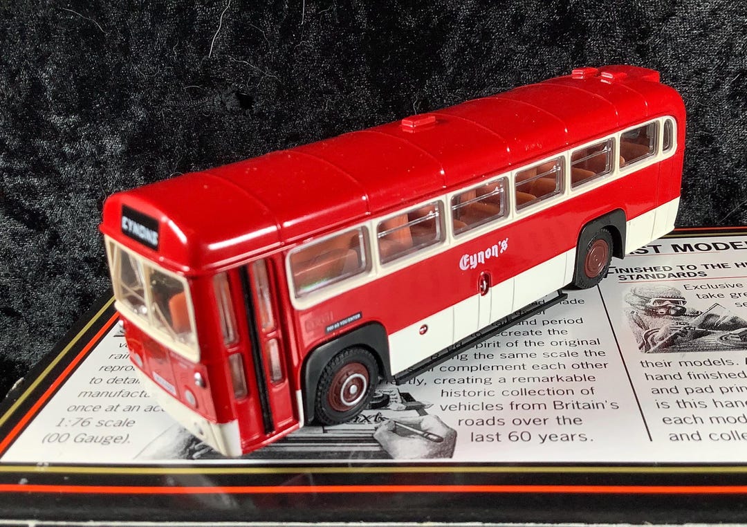 EFE 1/76 Scale Model Bus 23313 AEC RF - Eynons - Etsy