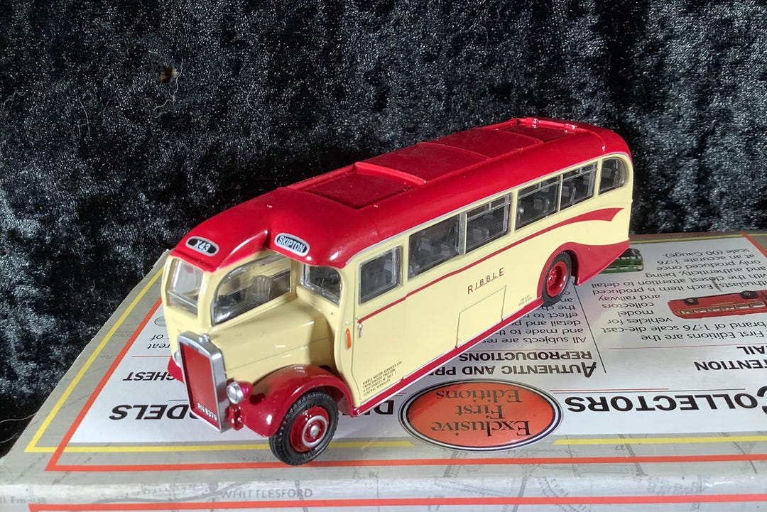 EFE 1/76 Scale Model Bus 26805 Leyland Duple Coach - Ribble - Etsy