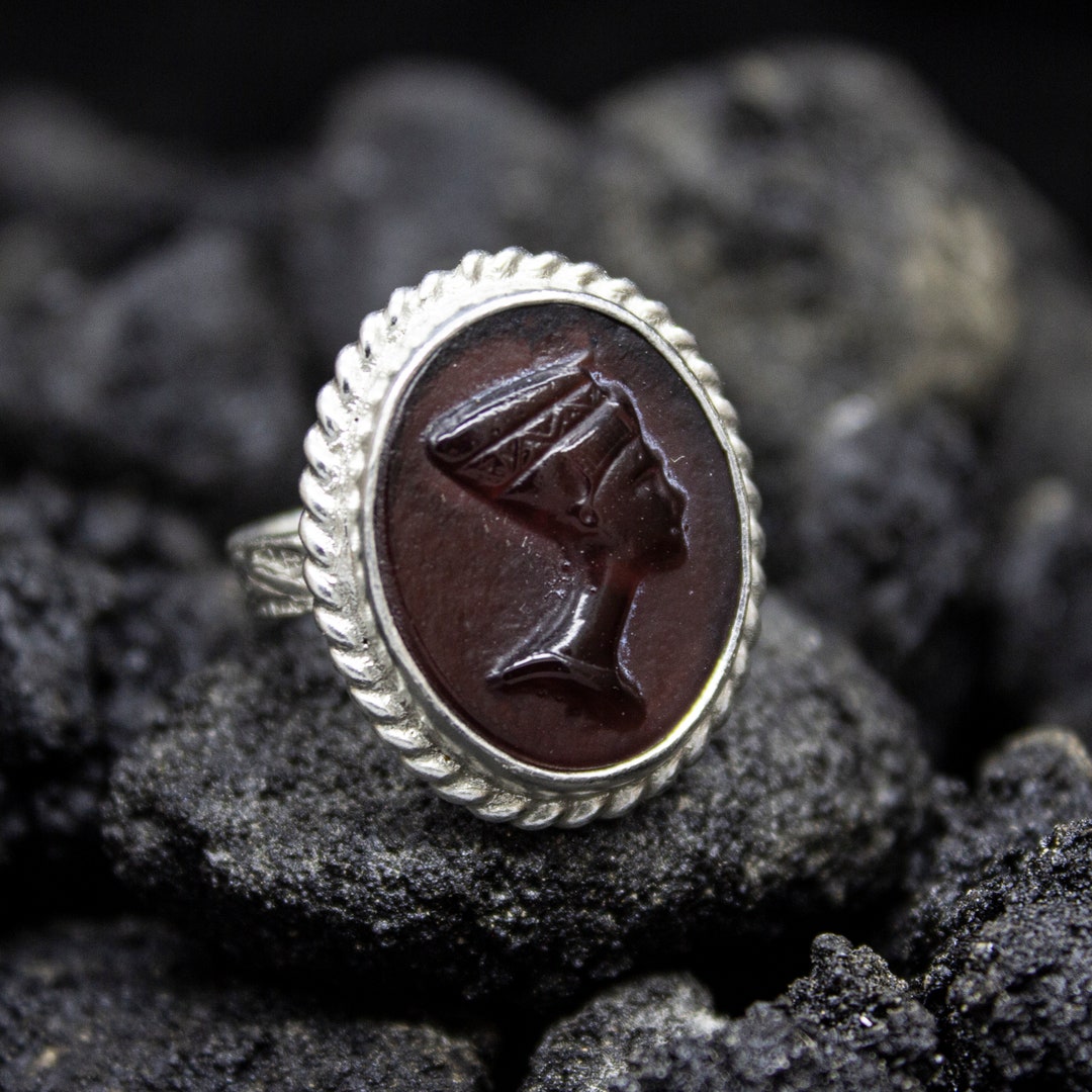 Queen Nefertiti Intaglio Glass Ring | 925 Sterling Silver | Egyptian ...