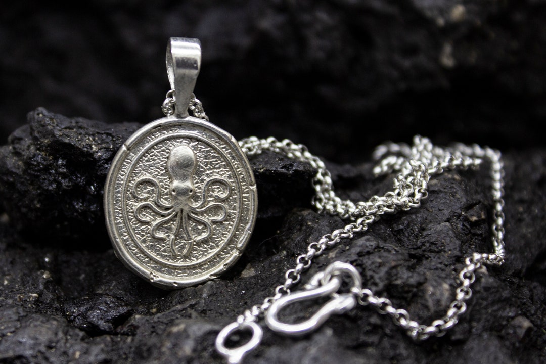 Ancient Octopus Signet Coin Pendant | 925 Sterling Silver | Vintage ...