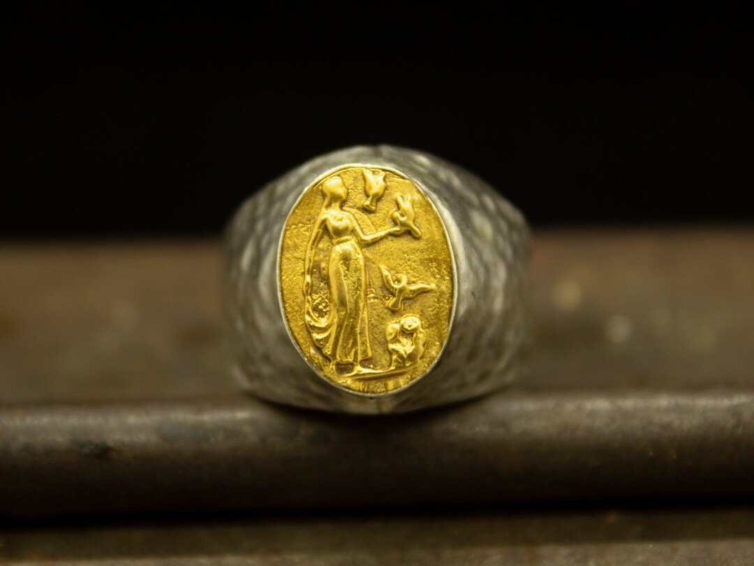 Ancient Roman Art Aphrodite Signet Ring | Greek Art Two Tone Ring | 925 ...