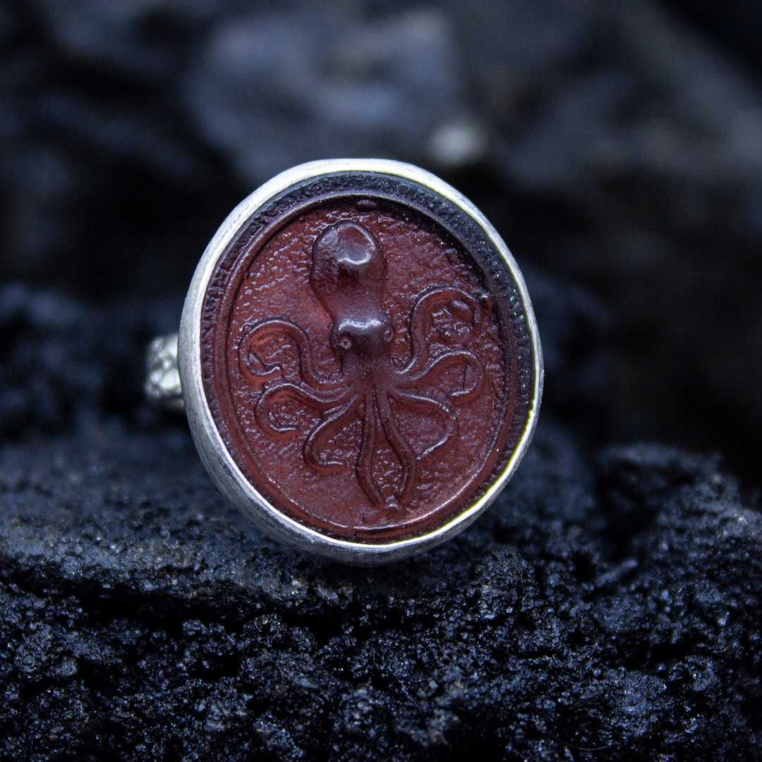 Octopus Intaglio Silver Ring | 925 Sterling Silver | Mythology Octopus ...