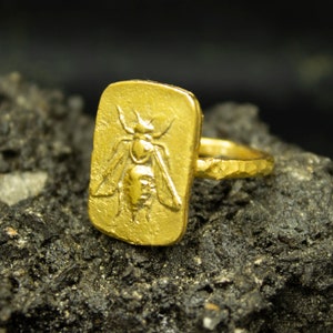Roman Art Honey Bee Coin Ring | 24K Gold Plated 925 Sterling Silver ...