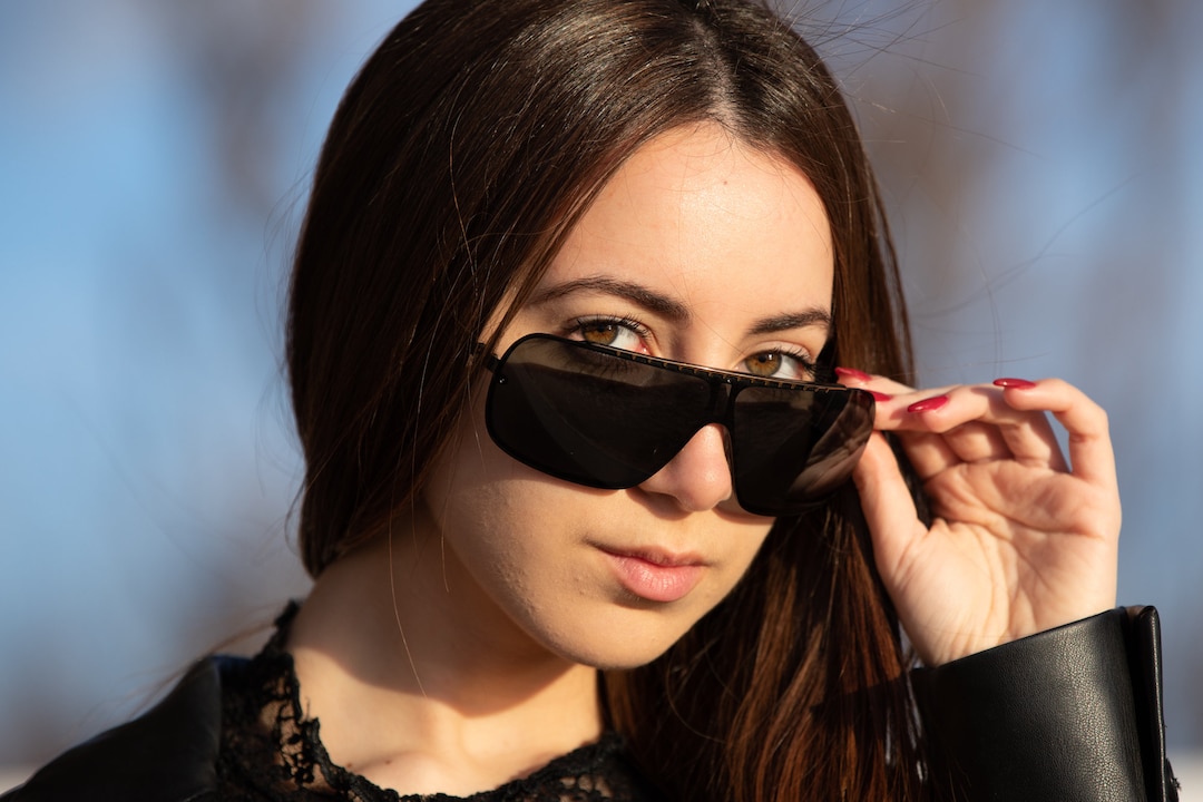 2000s Dolce Gabbana Shield Sunglasses Black D&G 6017 - Etsy