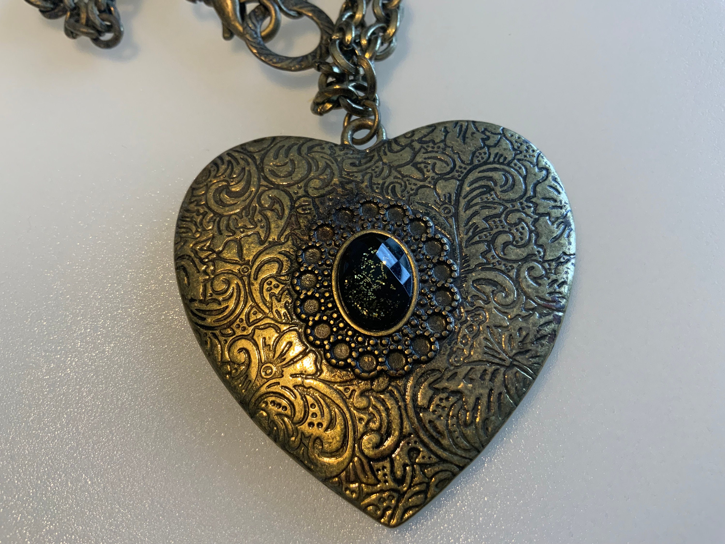 Heavily Chained Victorian Style Heart Medallion Amulet Necklace-with ...