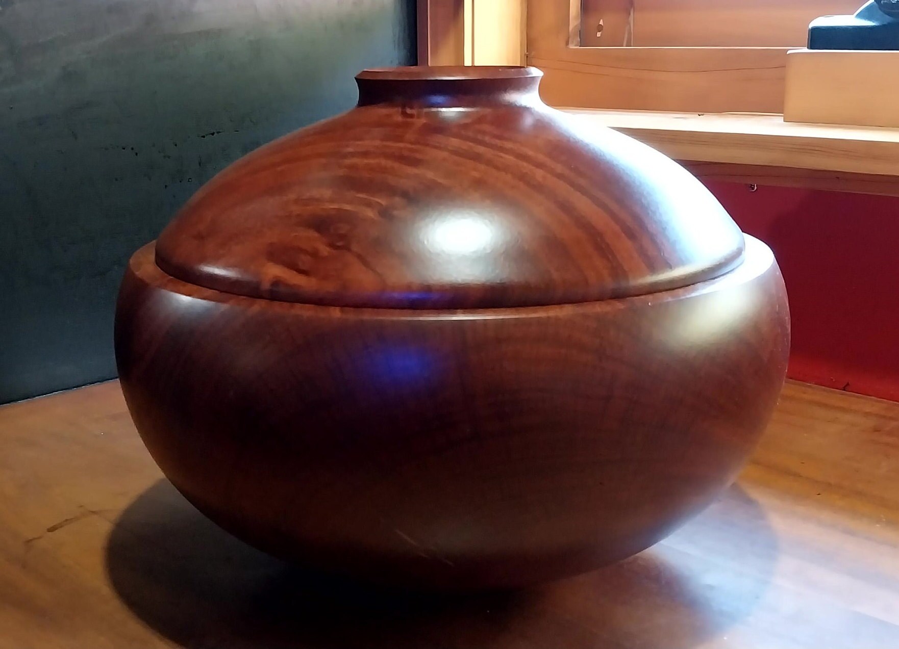 SALE Large Jarrah Tree Bowl Lid Tasmania Handmade Brown Bowl Australia ...