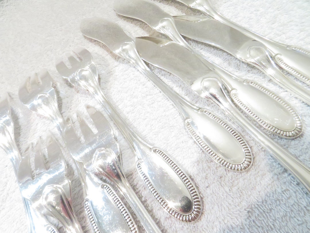 5 Silver Metal Fish Cutlery Ercuis Goldsmith Model Godrons Vintage ...