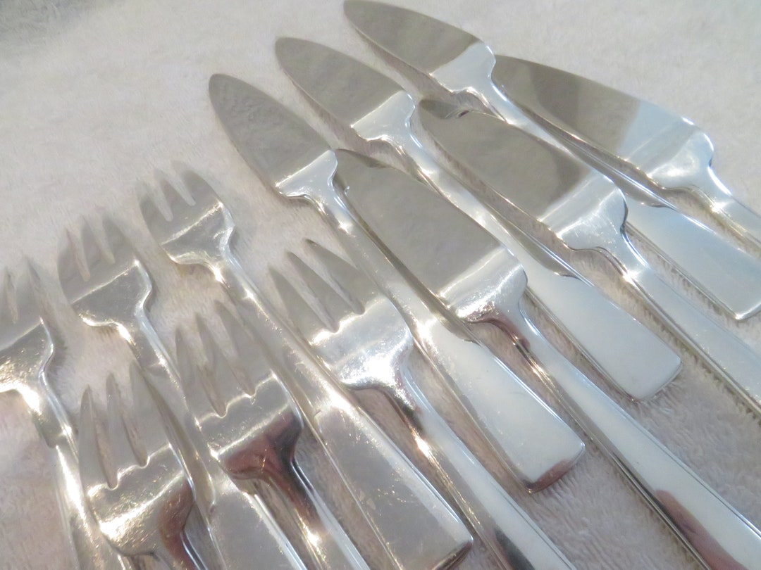 6 Silver Metal Fish Cutlery Style Art Deco Goldsmith Ercuis Model ...