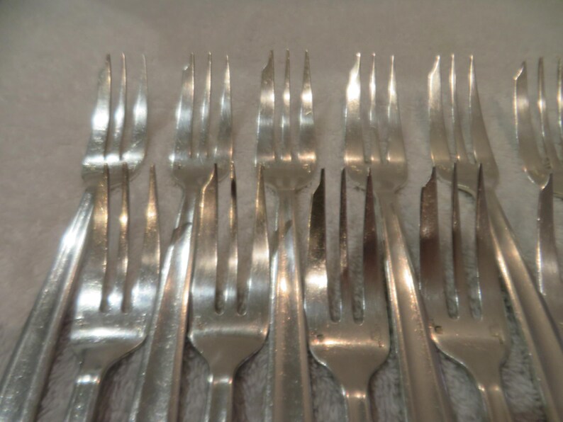 11 Art Deco Style Cake Forks Plain Decor Goldsmith Alfenide French ...