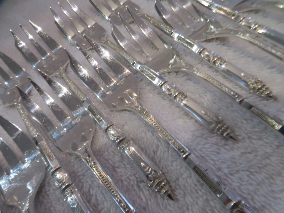 12 Silver Metal Cake Forks Russian Handle Goldsmith Ercuis Russian ...