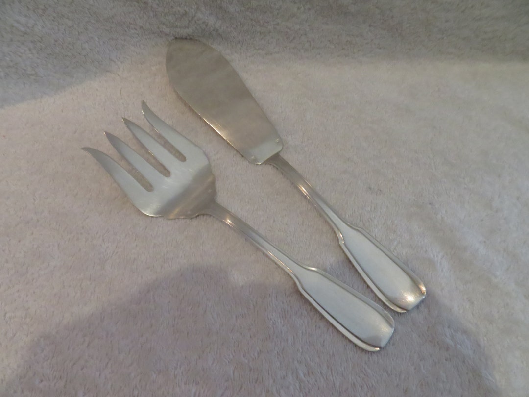 Covered to Serve Silver Metal Fish Art Deco Art Goldsmith Saglier ...