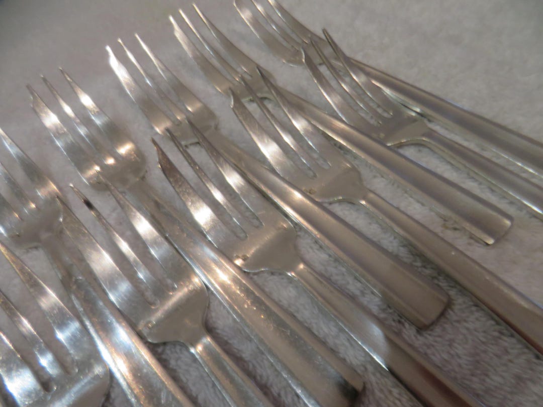 11 Art Deco Style Cake Forks Plain Decor Goldsmith Alfenide French ...