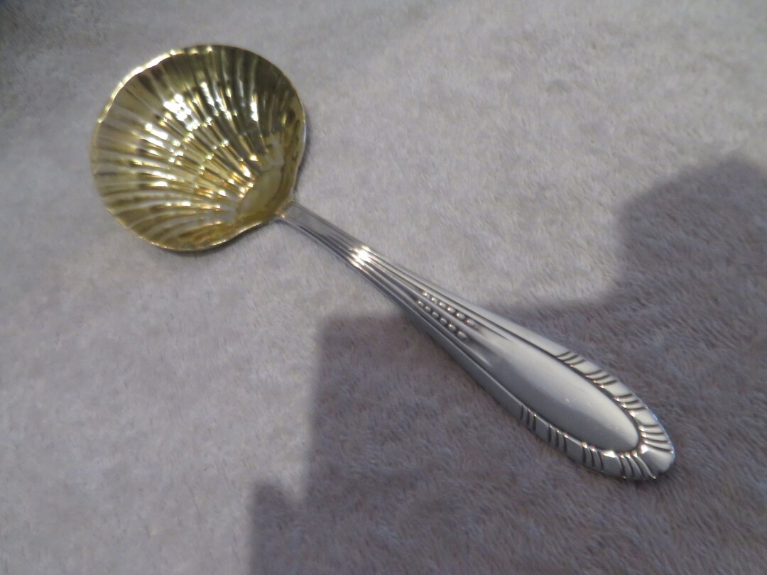 Pretty Silver Metal Strawberry Scoop Art Deco Style Goldsmith Perrin ...