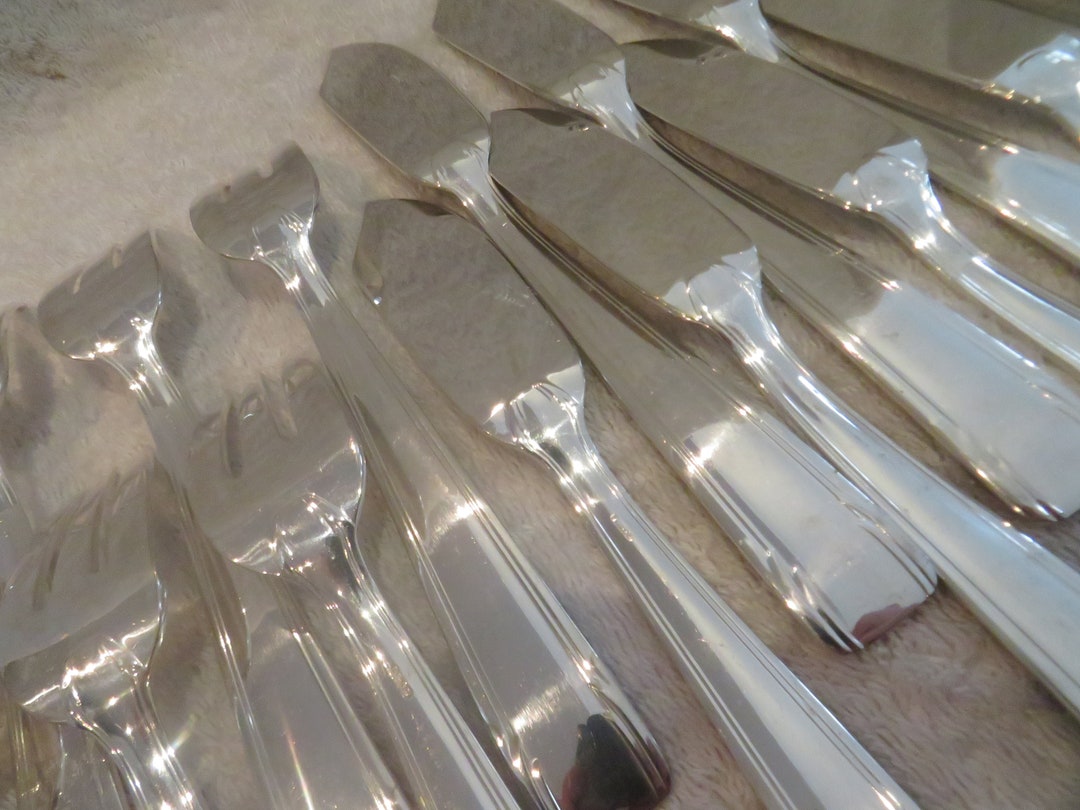12 Silver Metal Fish Cutlery Art Deco Foliage Goldsmith Royal French ...