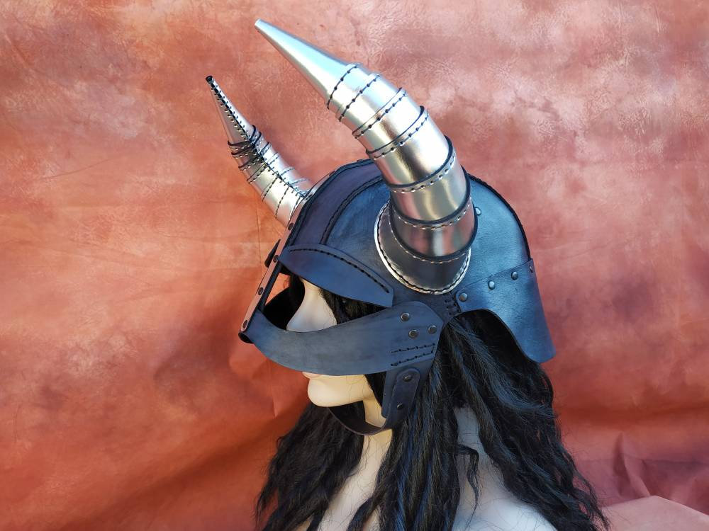 Leather Viking Helmet Helmet With Horns Steampunk Cap LARP - Etsy