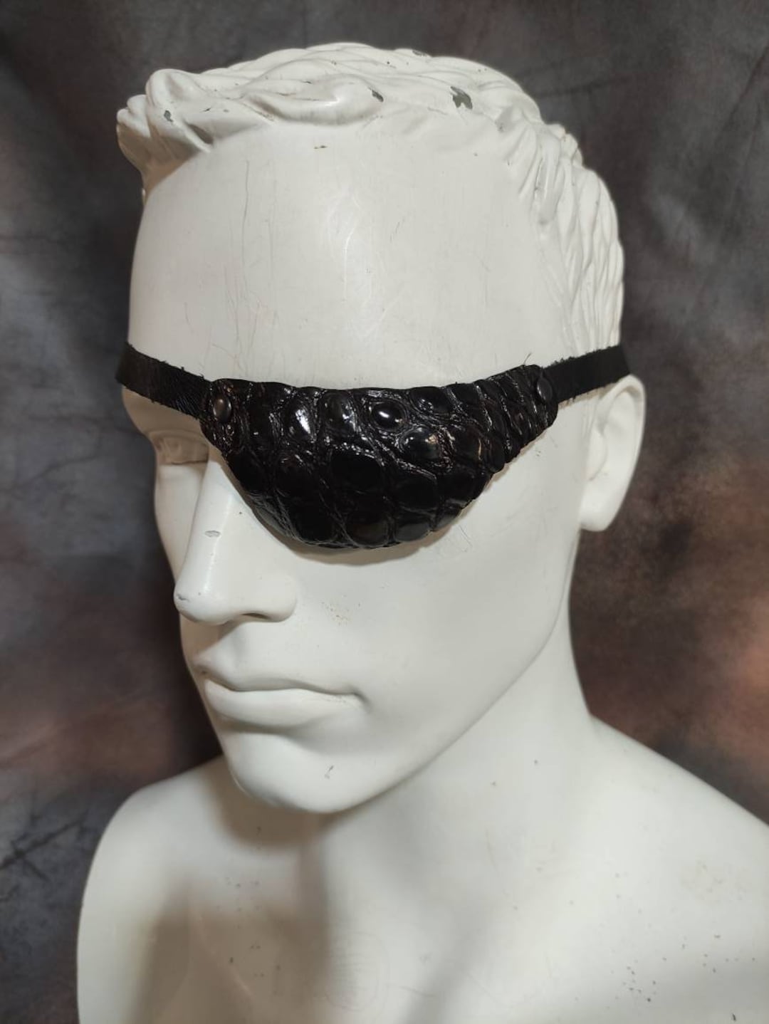 Genuine Crocodile Leather Eye Patch, LEFT Eye, Eye Patch, Man Eye Patch ...