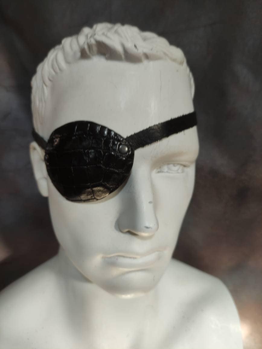 Genuine Crocodile Leather Eye Patch, RIGHT Eye, Eye Patch, Man Eye ...