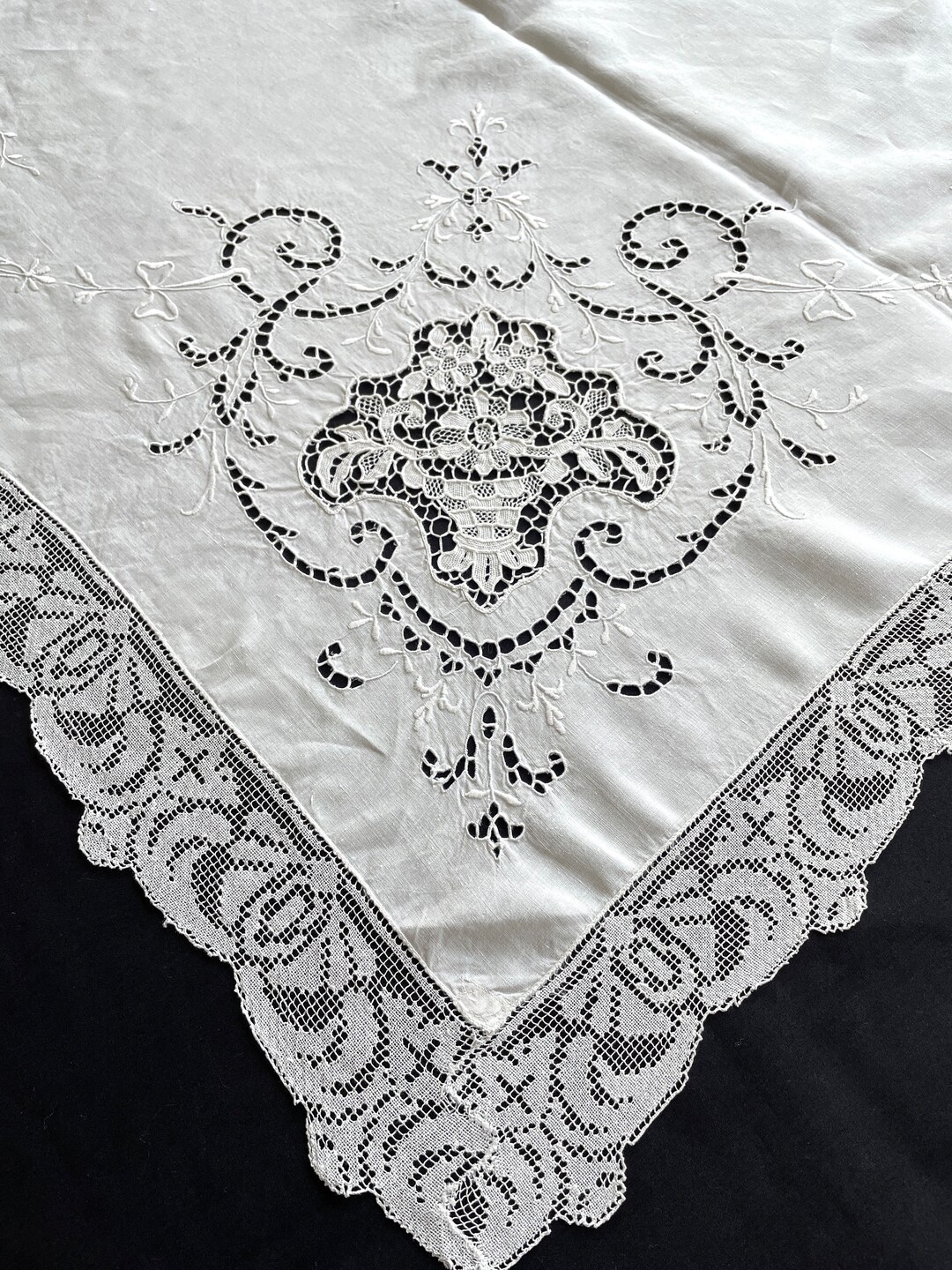 Toalha de mesa de linho italiana antiga: renda bordada, tamanho ...