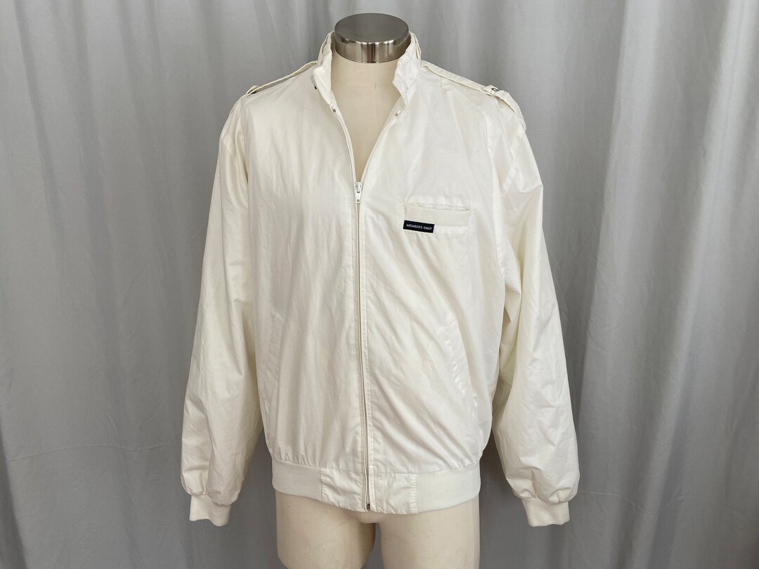 White 1980s Member's Only Jacket, 1980s Lightweight Jacket With Snaps ...