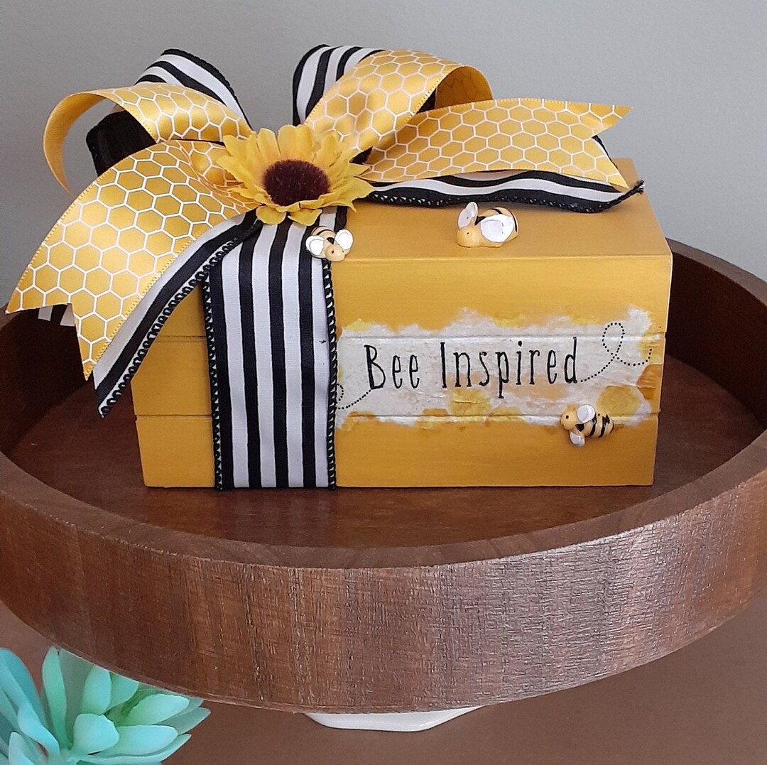 BEE Book Stack, Bee Inspired Book Stack, Bumble Bee Book Stack, Bee ...