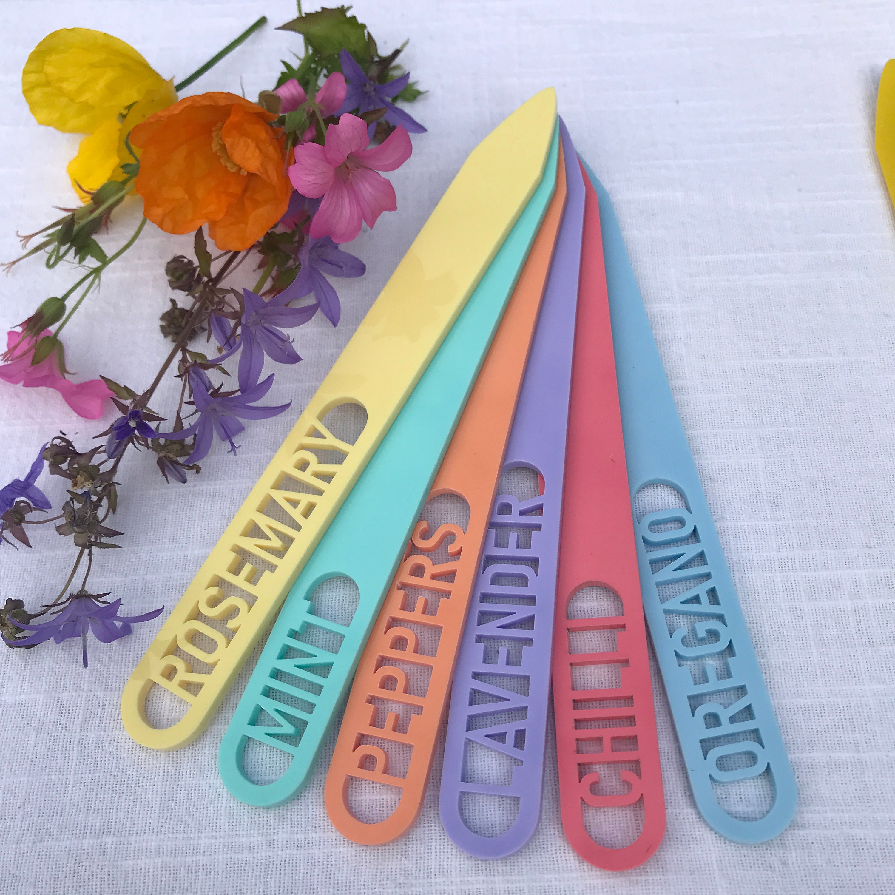 Personalised Garden Plant Labels / Bulb and Flower Stakes / Indoor and ...