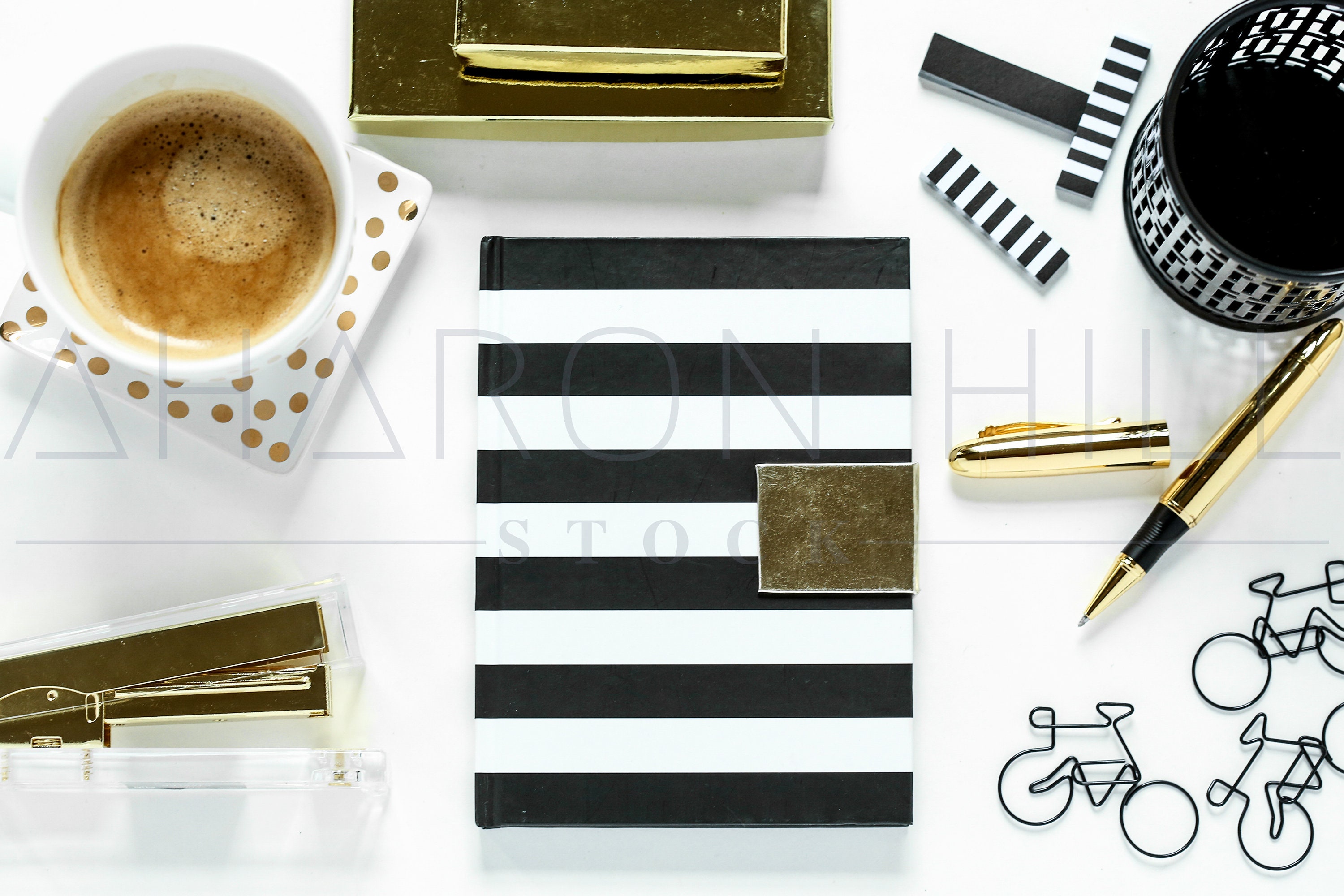 Black & Gold Office Stock Photo Bundle | 25 Styled Stock Photos ...