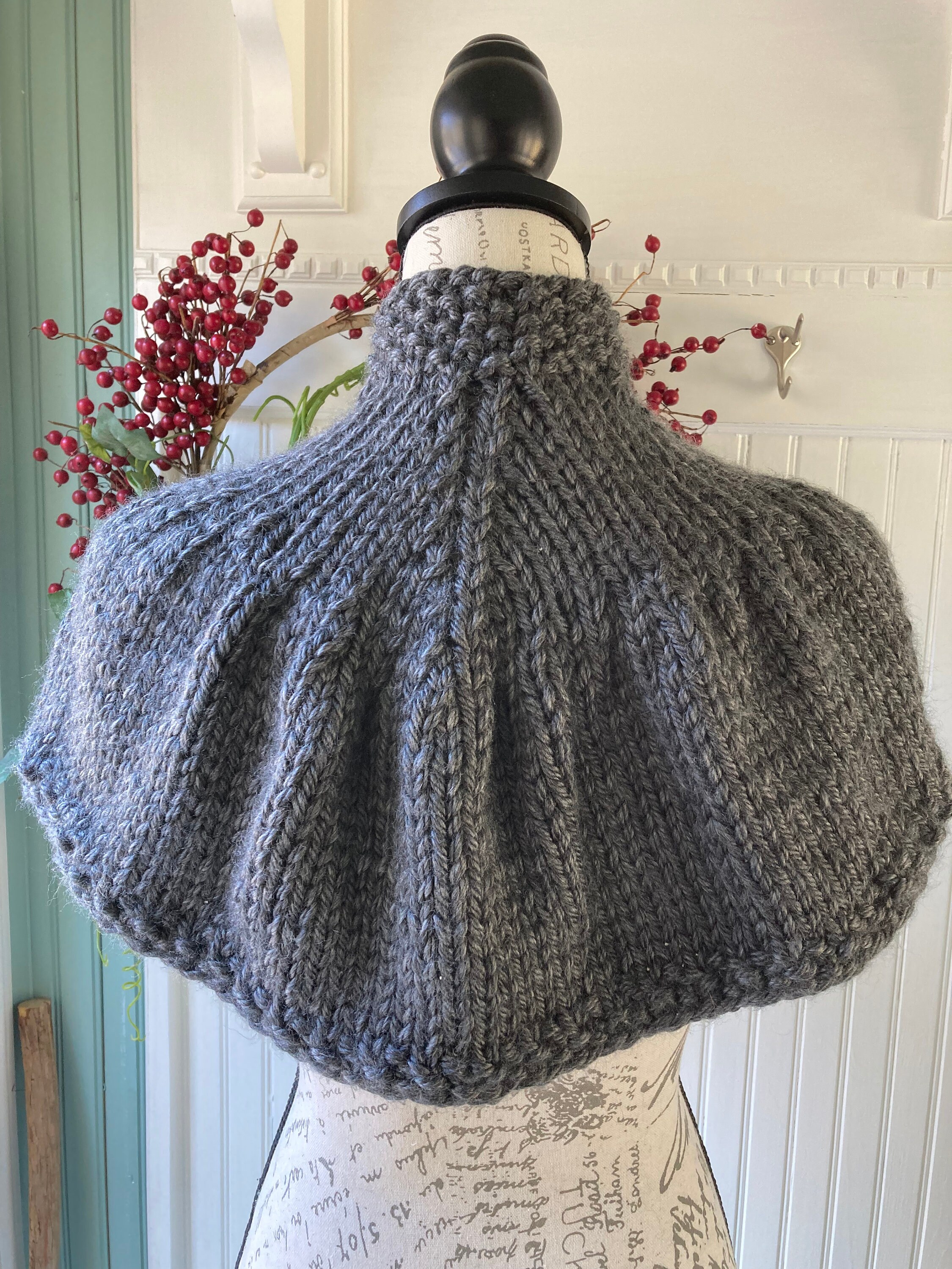 Brianna's American Cape - Etsy