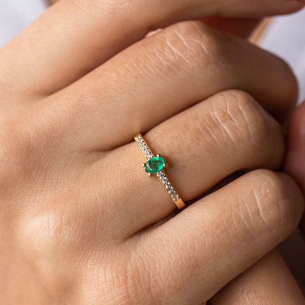 May Birthstone Ring - Etsy