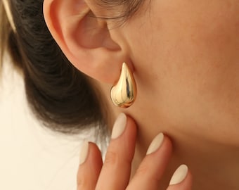 ShinebyLiz Teardrop Hoop Earrings Teardrop Earrings for Women Dangle 18K Gold Plated Waterdrop Gold Earrings Tear Drop Earrings Fashion Jewelry Gift