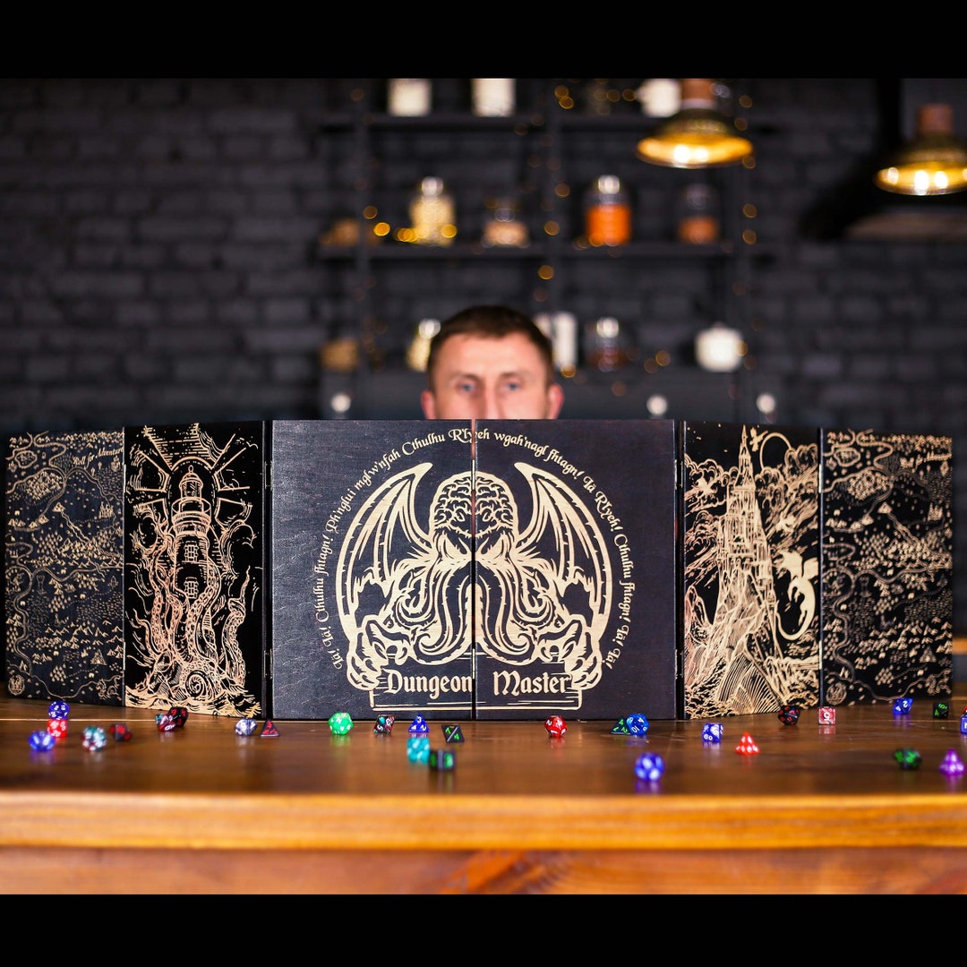 DM Screen Wood Magnetic With 6 Panels, Cthulhu Screen Wood Magnetic ...