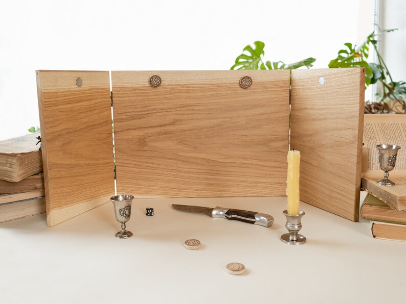 DM Screen Magnetic Dungeon Master Screen Wood Dnd Dm Screen | Etsy