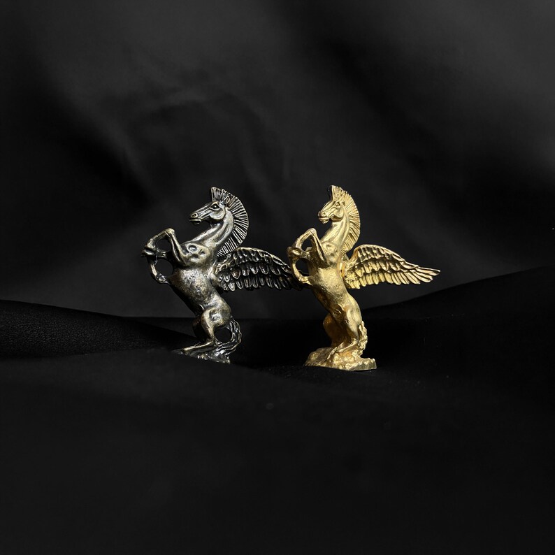Bronzen Pegasus-sculptuur, kunstbeeldje uit de Griekse mythologie ...