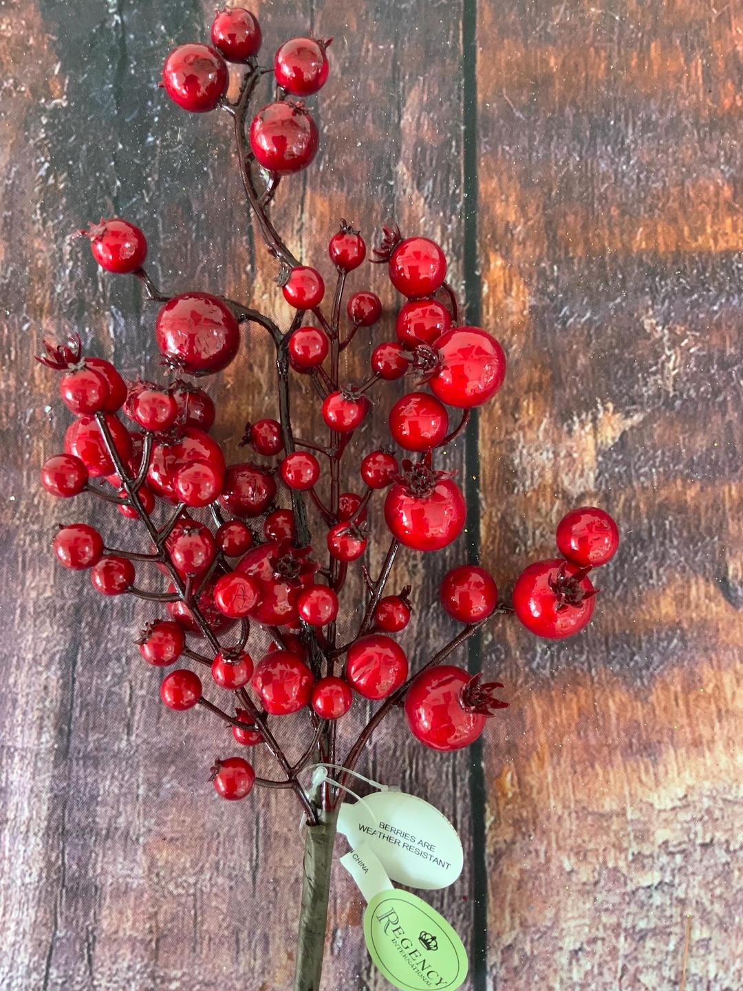 Regency 14” Mixed Sized Red Berry Pick, Christmas Regency 14” Mixed ...