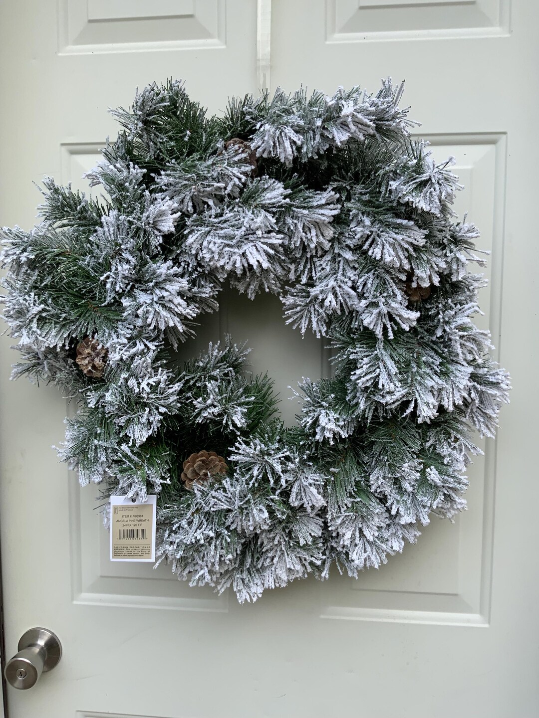 Angela Pine Wreath Flocked, 24” 120 Tips. Flocked 24” Angela Pine ...