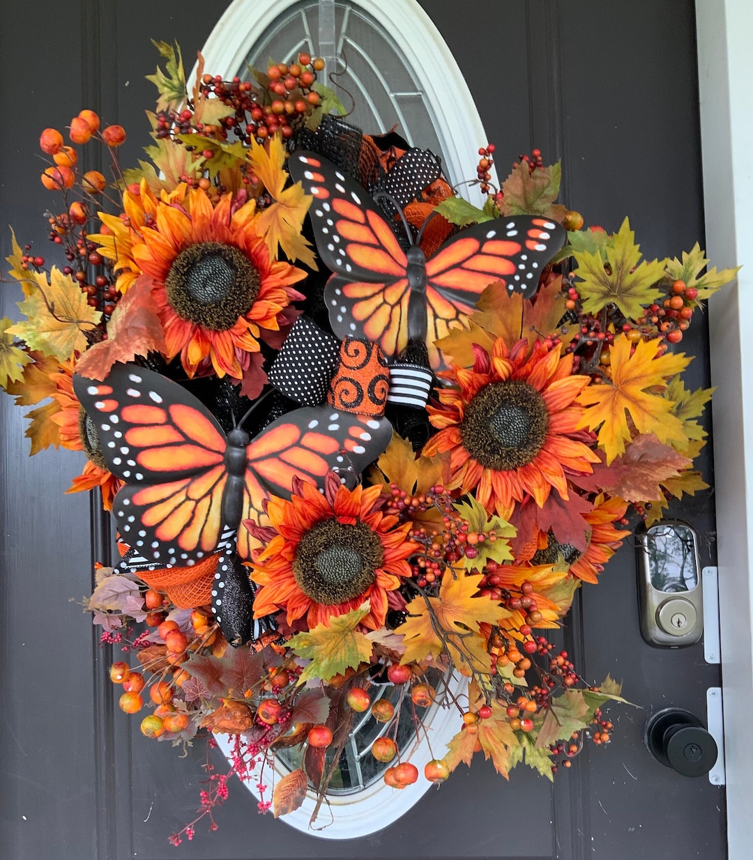 Monarch Butterfly Wreath in Sunflower Patch, Monarch Butterfly Wreath ...