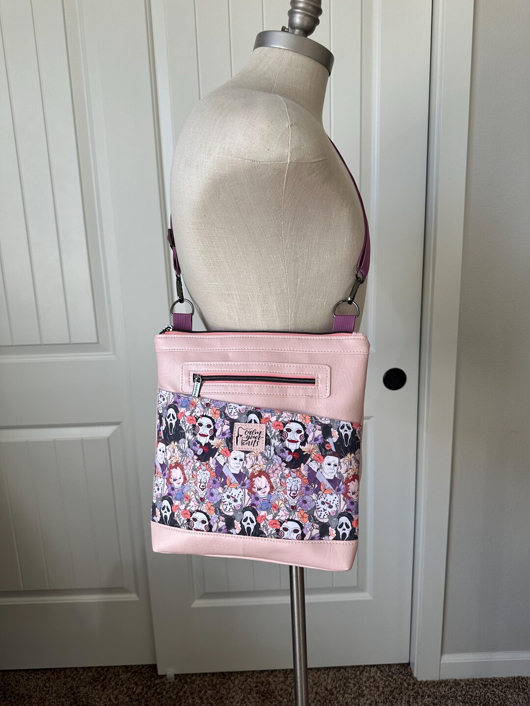 Handmade Horror Movie Crossbody Bag: Concealed Carry Purse - Etsy
