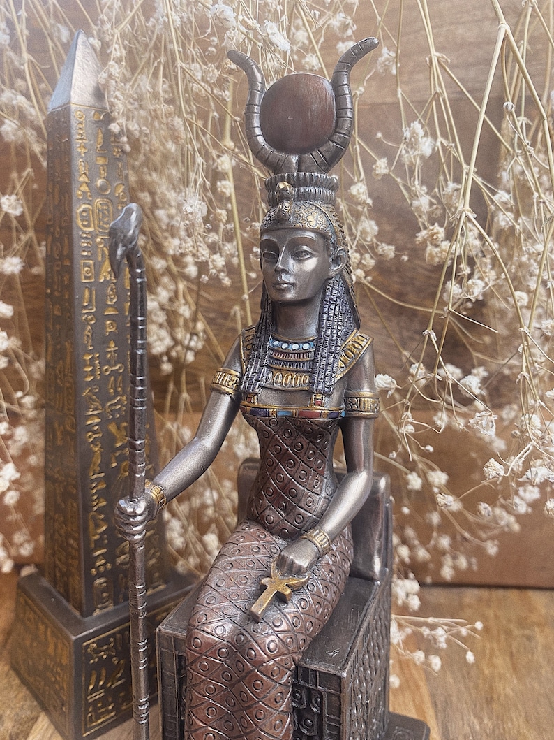 Isis Sitting Egyptian Veronese Bronze Statue - Etsy Australia